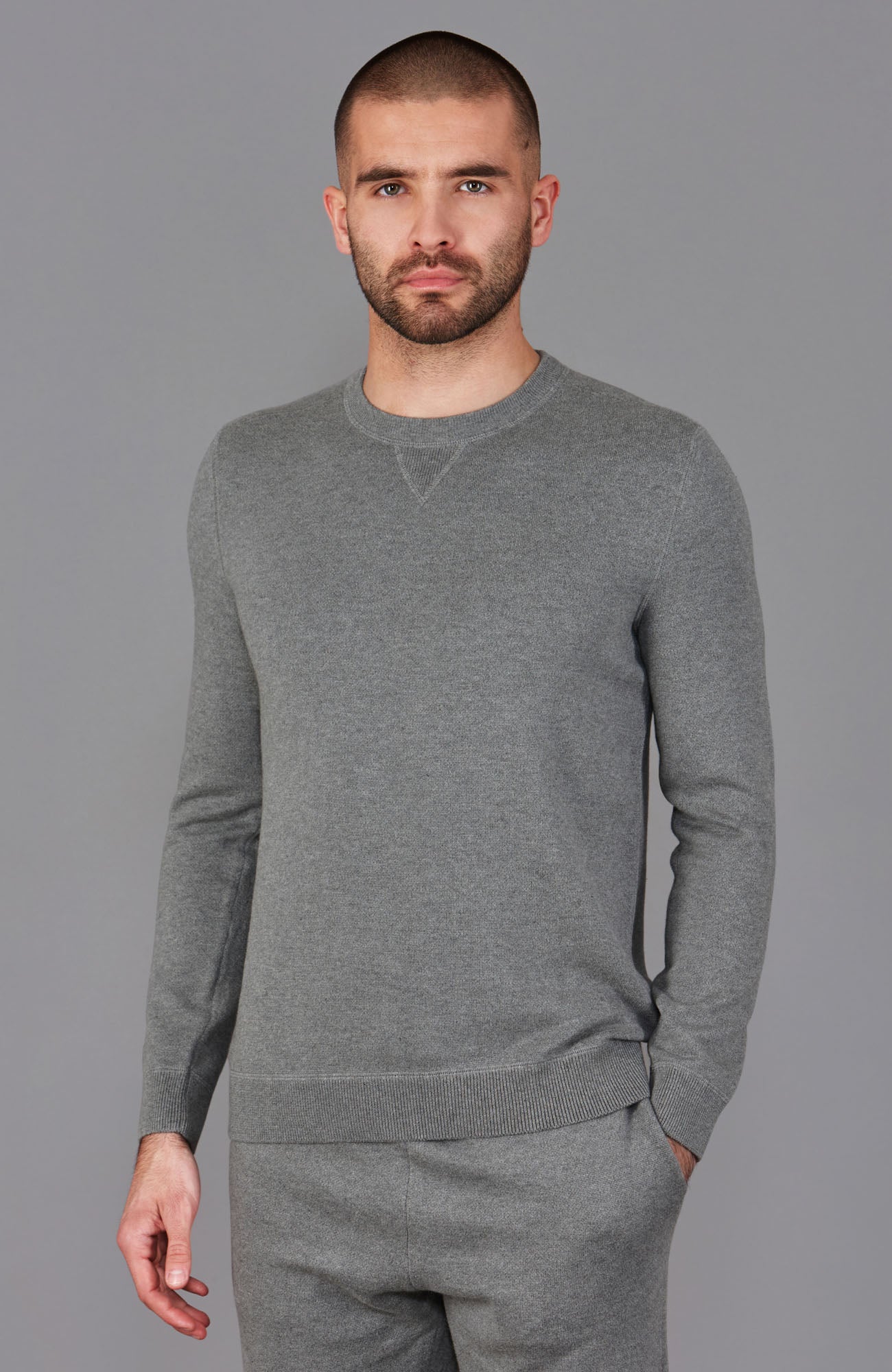 Mens Midweight Cotton Loopback Knitted Sweatshirt – Paul James Knitwear